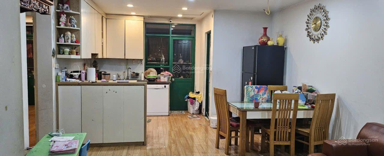 Bán CC tòa 5A Lê Đức Thọ, DT 70m - 2N 1VS, tầng trung. 5,9 tỷ. Sổ sẵn ...