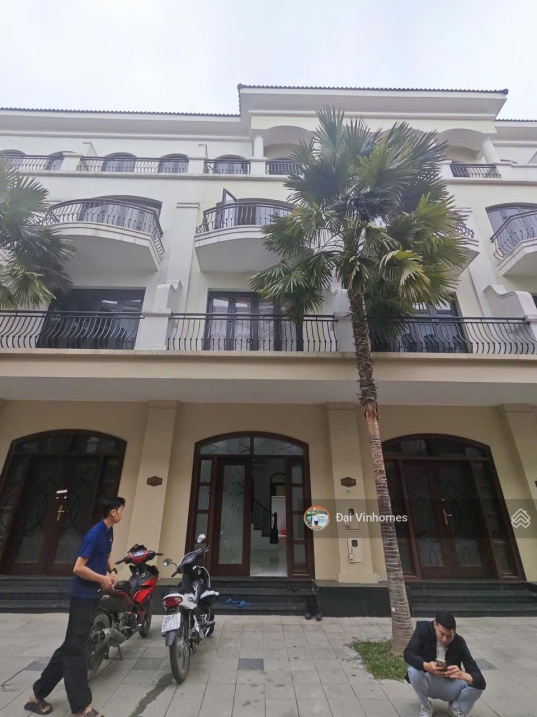 Biệt thự liền kề Chà Là Vinhomes Ocean Park2, dtich 48m2 hoàn thiện giá 7,3 tỷ