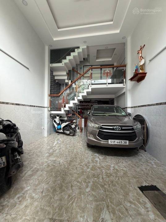 Nhà xịn, xe hơi ngủ trong nhà Phan Văn Trị cạnh Cityland sầm uất, siêu ...