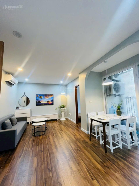 Bán gấp căn hộ 2PN tại Văn Phú Victoria, Hà Đông, giá thỏa thuận, 56m2