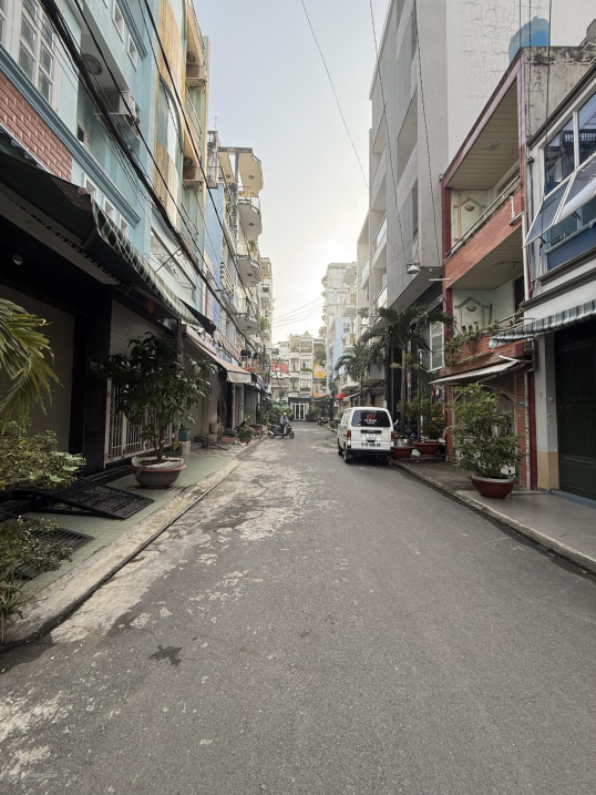 Bán nhà hẻm xe tải - căn góc 2 mặt tiền khu VIP 766 đường Lạc Long Quân ...