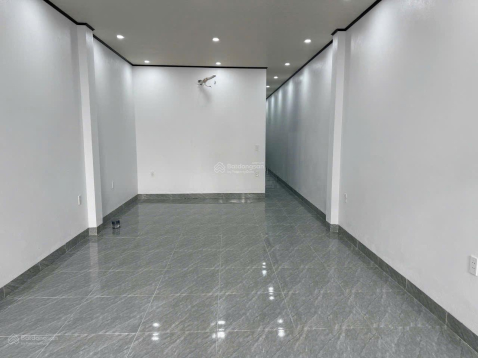 Cho thuê nhà 841 Ngô Gia Tự vừa ở vừa kinh doanh mọi mặt hàng