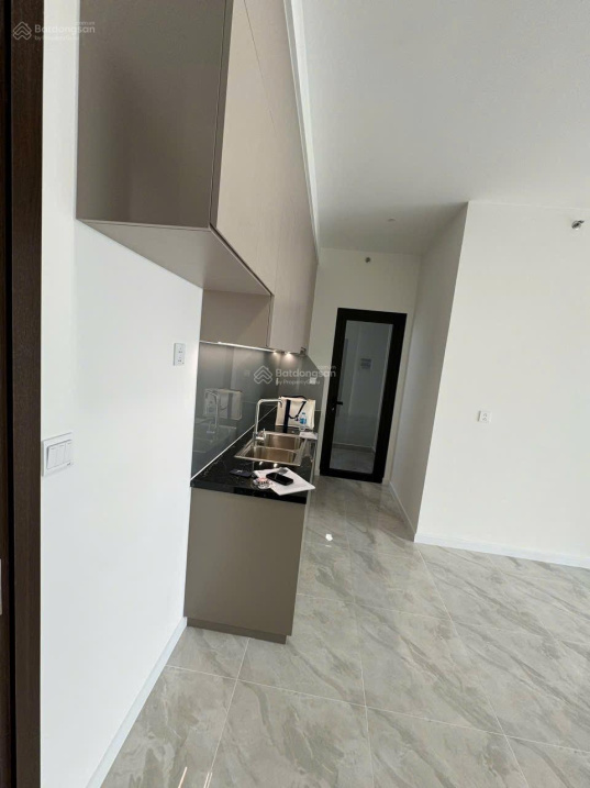 * The Privia : cho thuê 02PN 9.5tr/th view hồ bơi