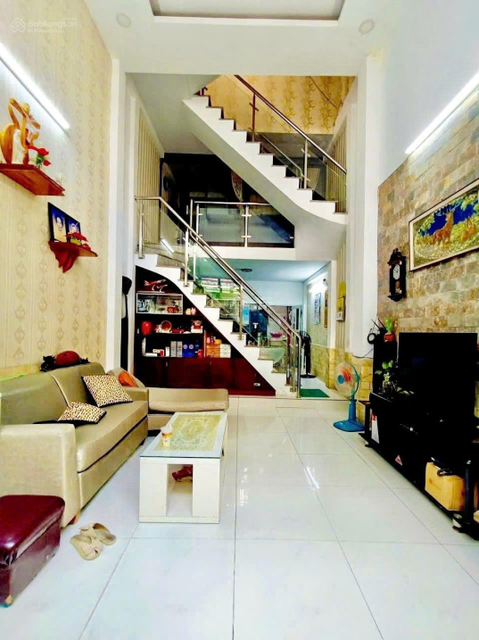 Cần bán gấp 48M2 4 Tầng/3PN Gần Co.op Mart Chỉ hơn 5x Tỷ