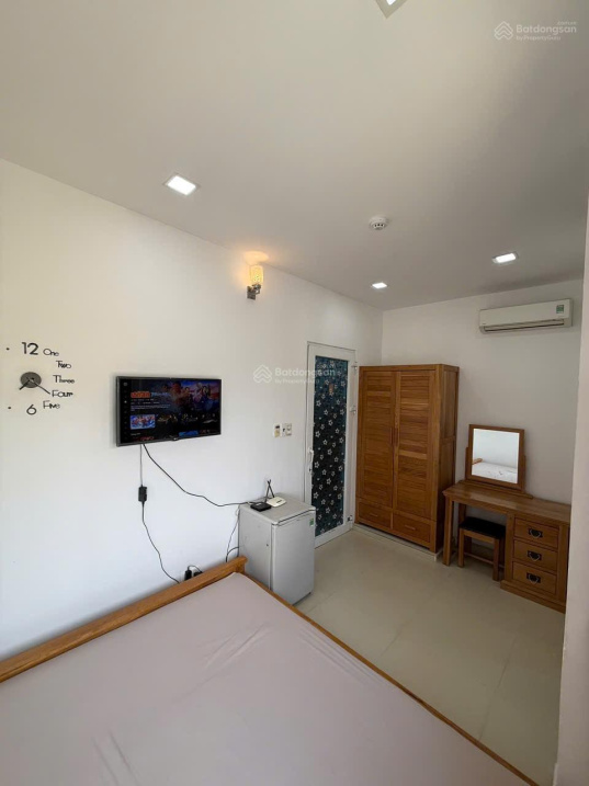 Studio Cửa Sổ Trời Có Thang Máy Giá Svien
