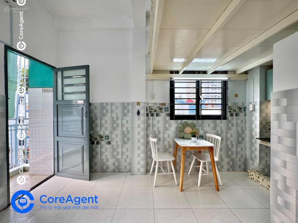 Căn Hộ Duplex đối diện Đầm Sen - sát Vòng Xoay Lê Đại Hành, có thang ...