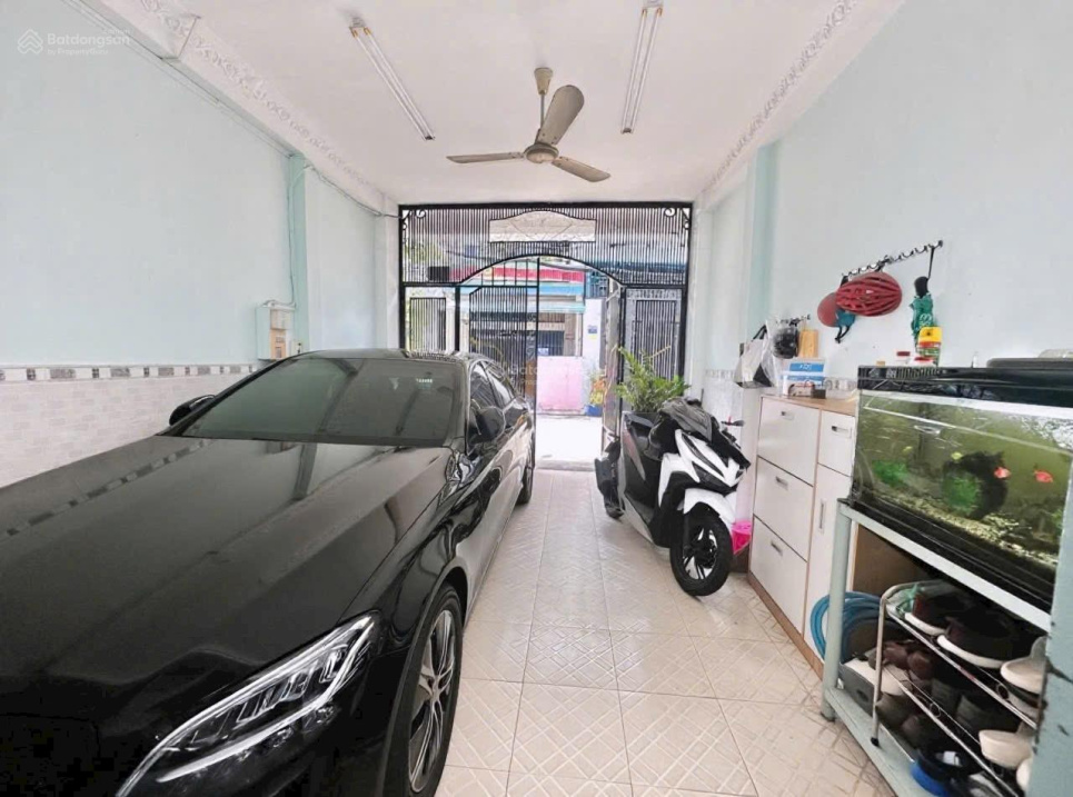 Nhà 4 tầng HXH 6m Hoà Bình, gần Đầm Sen, sát Quận 11, DT 84m2 (4x21m ...