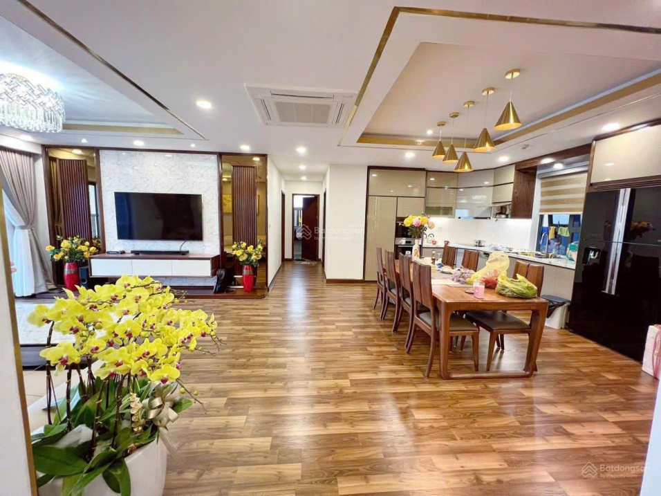 Bán CC Goldmark City, 8,8 tỷ, 100m2, 3PN, 2WC, đầy đủ tiện ích tại Bắc ...