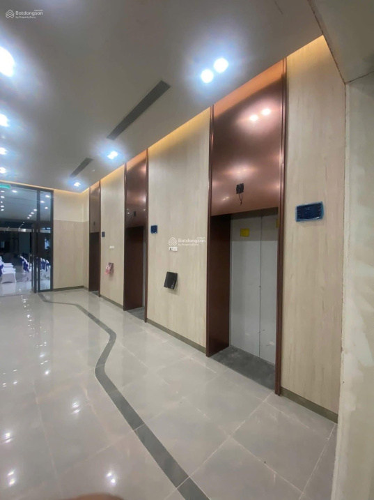 ROX TOWER GOLDMARK CITY: HỆ THỐNG THANG MÁY TỐC ĐỘ CAO - CHUẨN VĂN ...