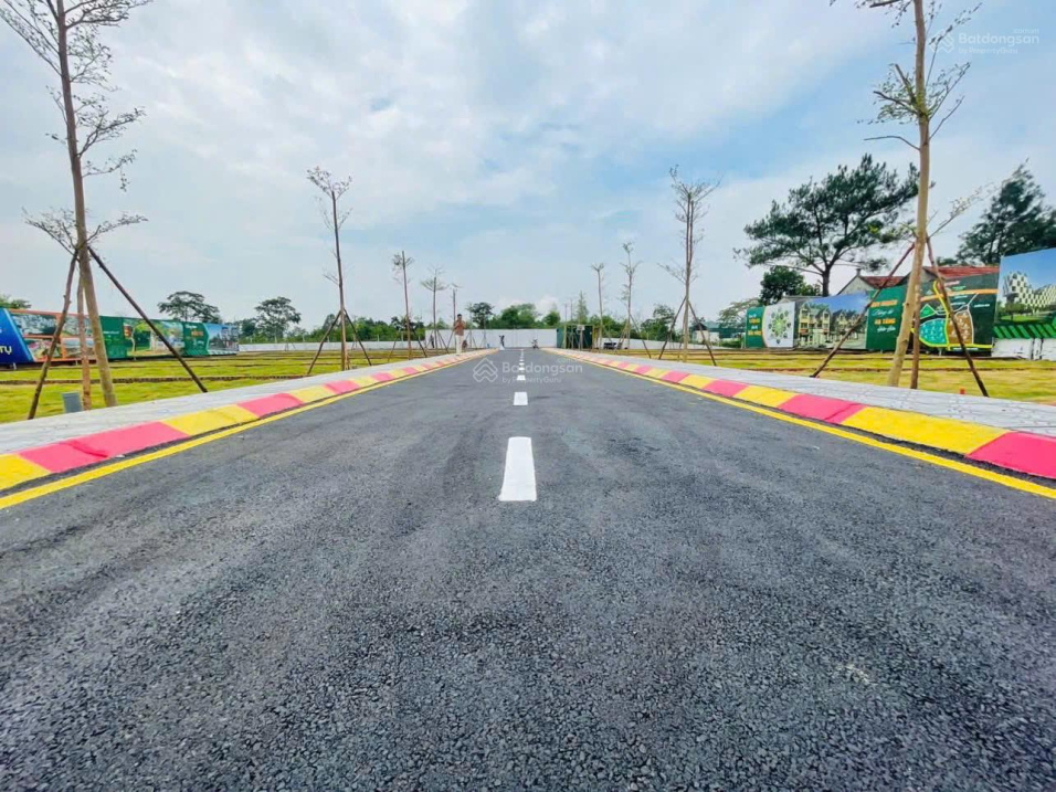 Bán đất kinh doanh, vew hồ tuyệt đẹp tại đại học quốc gia hà nội