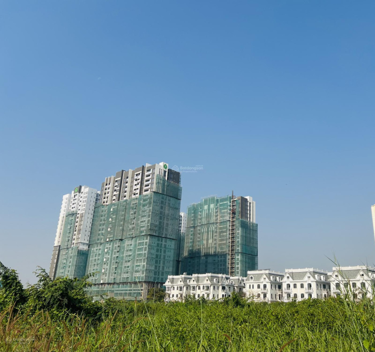 Giá 7,6 tỷ - 3PN hướng sông công viên MT Trương Văn Bang Victoria Village