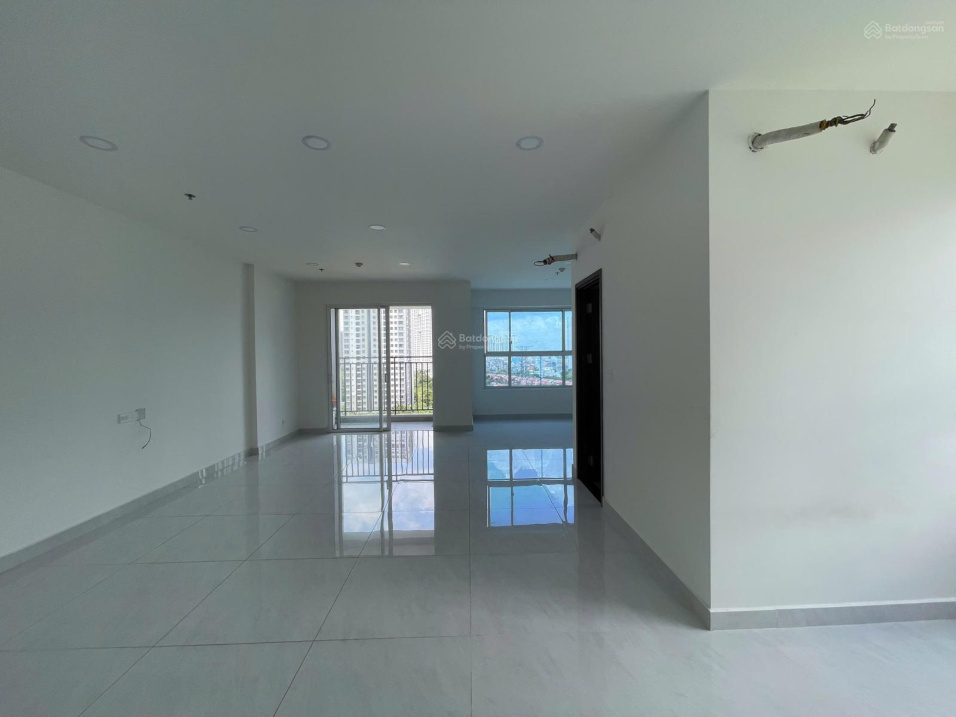 Bán CC Sunrise Riverside 2PN 1WC view đẹp, 50m2 NTCB giá 3,5 tỷ. LH ...
