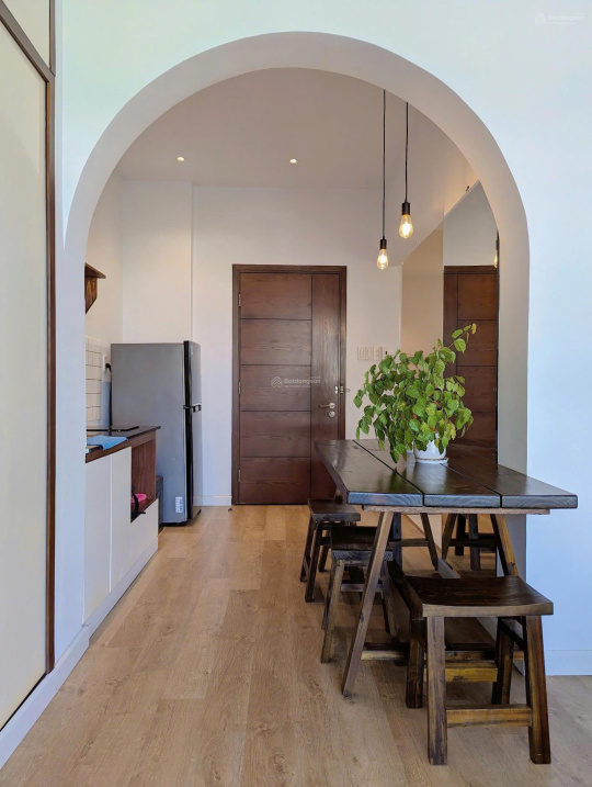 Studio ban công full nội thất sát Q1