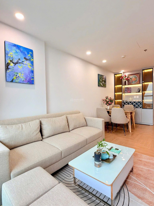 Bóc Tem Studio 10tr ( cơ bản ) , full đồ 13tr . 2n2vs (15tr) ở ngay ...