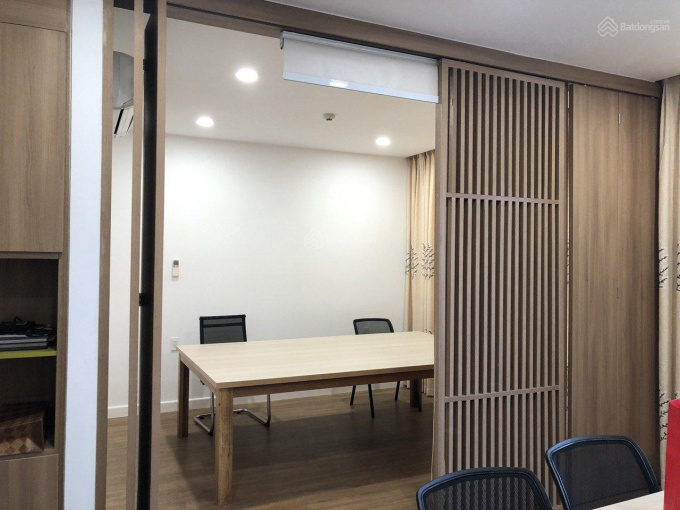 Cho thuê officetel Republic Cộng Hòa làm văn phòng, 49m2, giá thuê 12tr ...